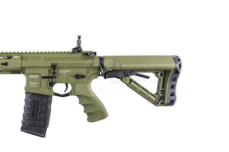 G&G - GC16 Predator Full Metal - Hunter Green - Defcon Airsoft